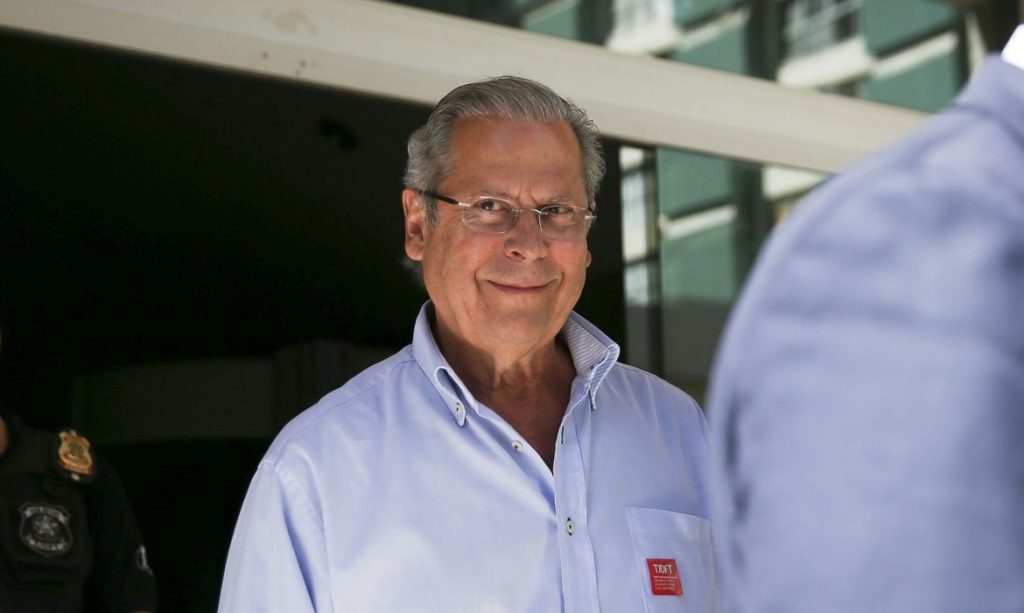 José Dirceu aponta dilema da direita para 2026